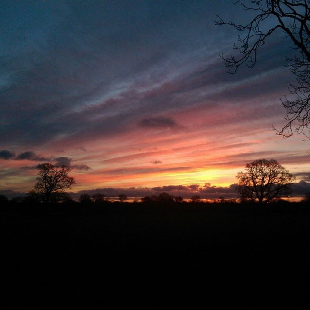 Experiencing Apparitions in Peripheral Vision Corner