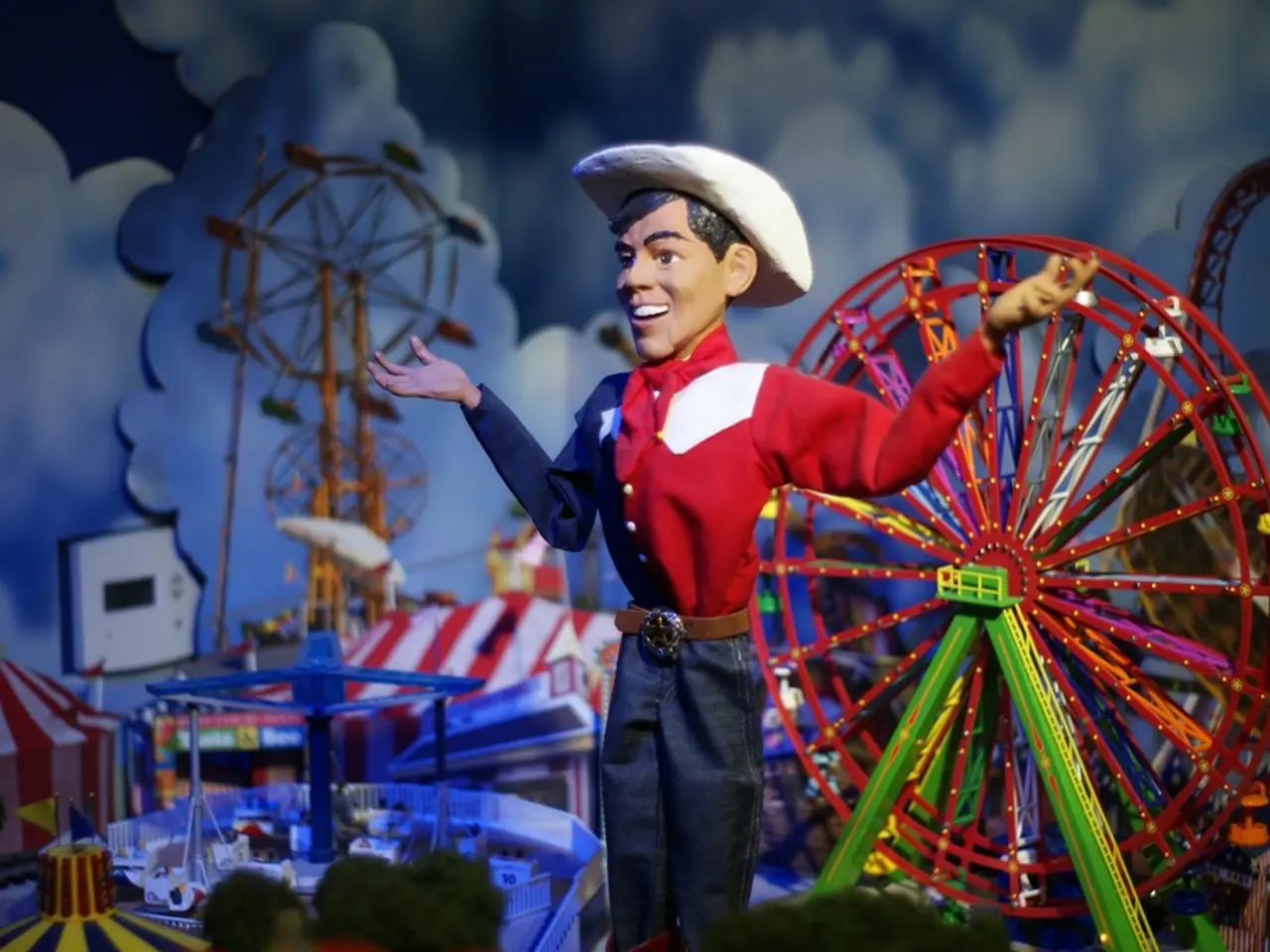 Online Worlds Merging: Definition, Timeline, and Impact on Digital ...