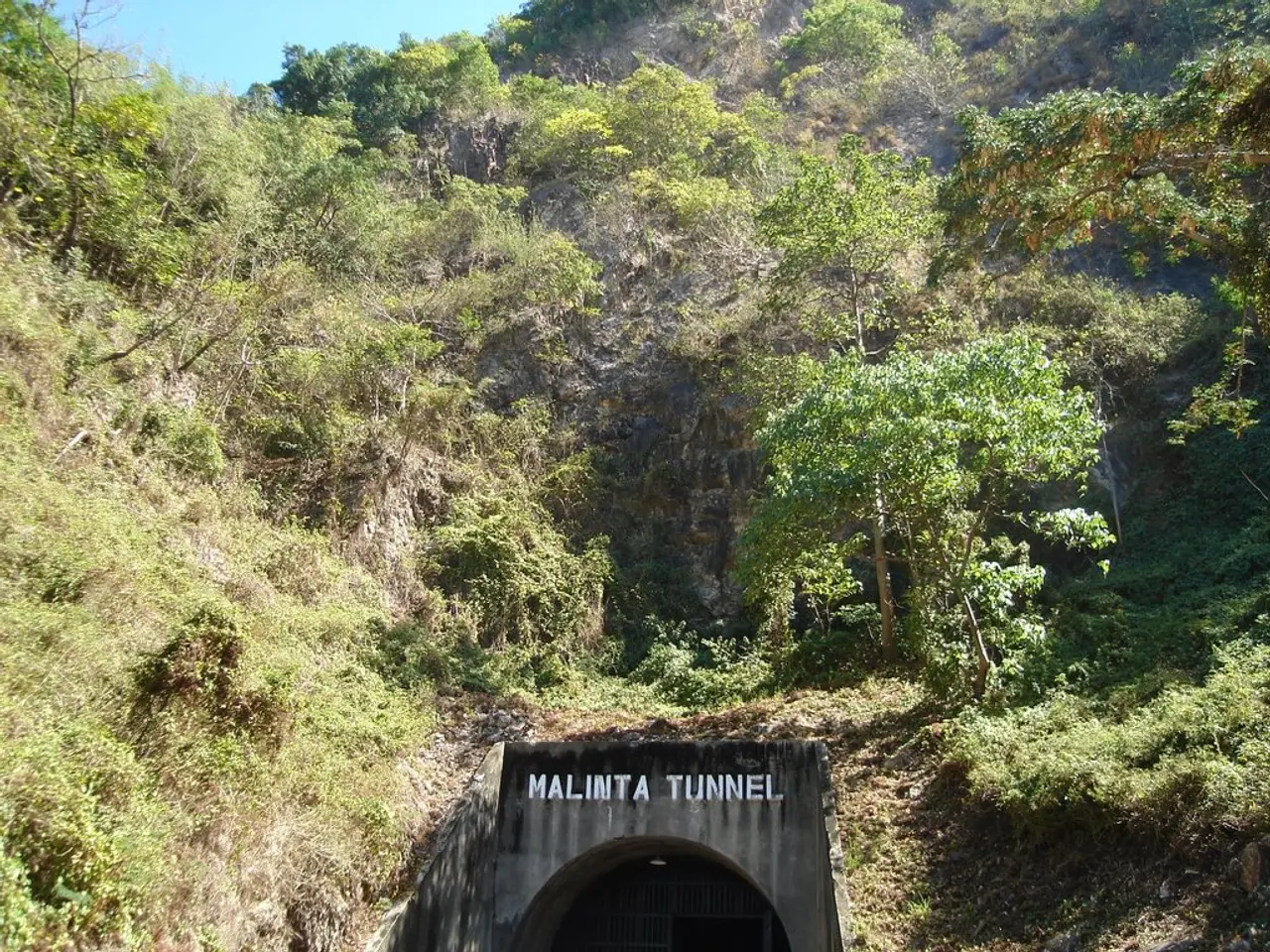 Directed Graph Solution Proposed by Hierholzer